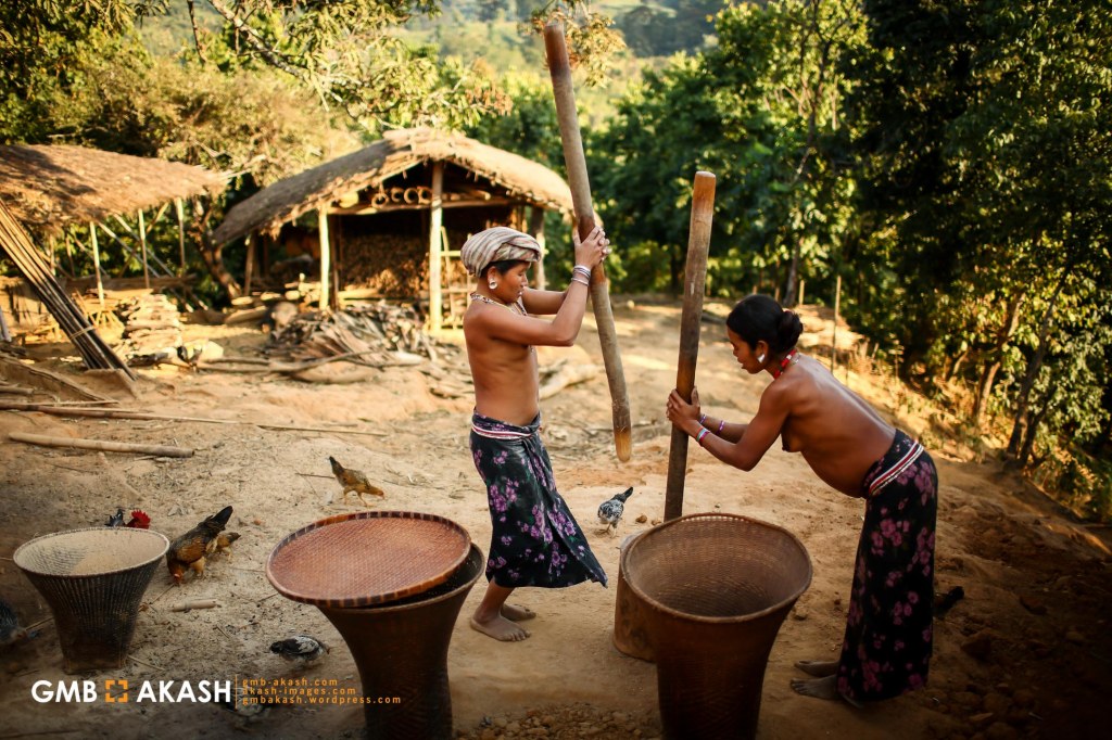 The Mru: A hidden Tribe of Bangladesh. – GMB AKASH