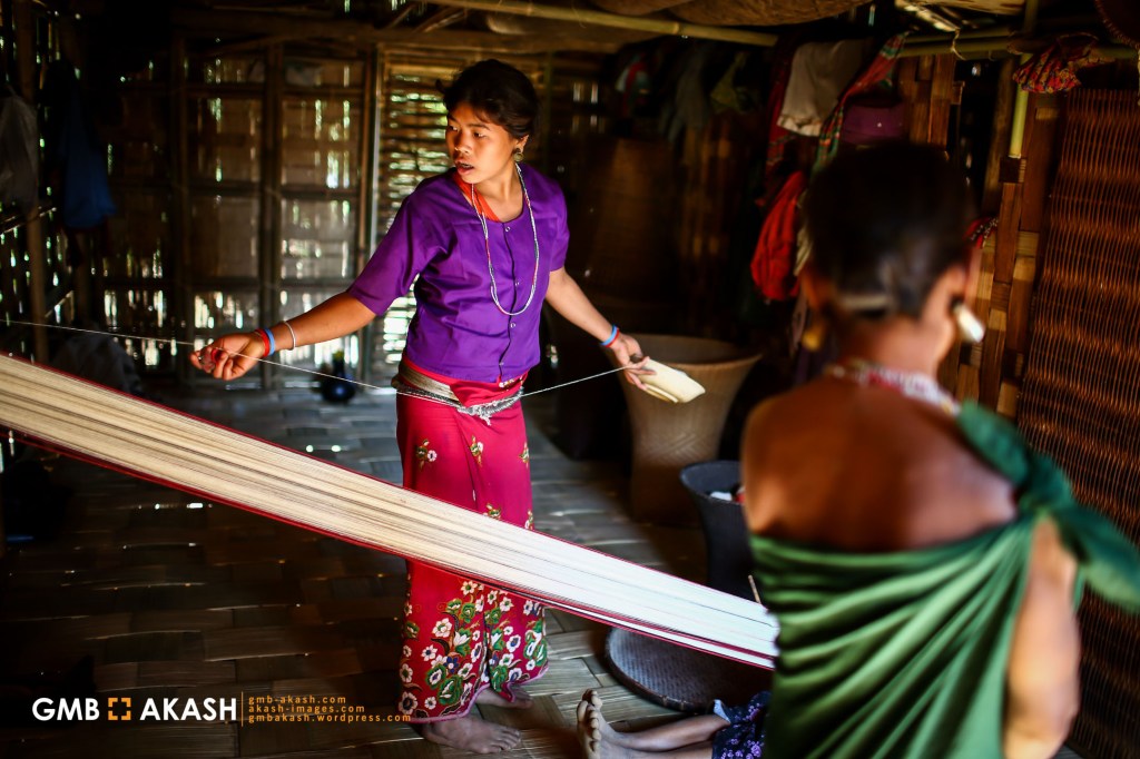 The Mru: A hidden Tribe of Bangladesh. – GMB AKASH